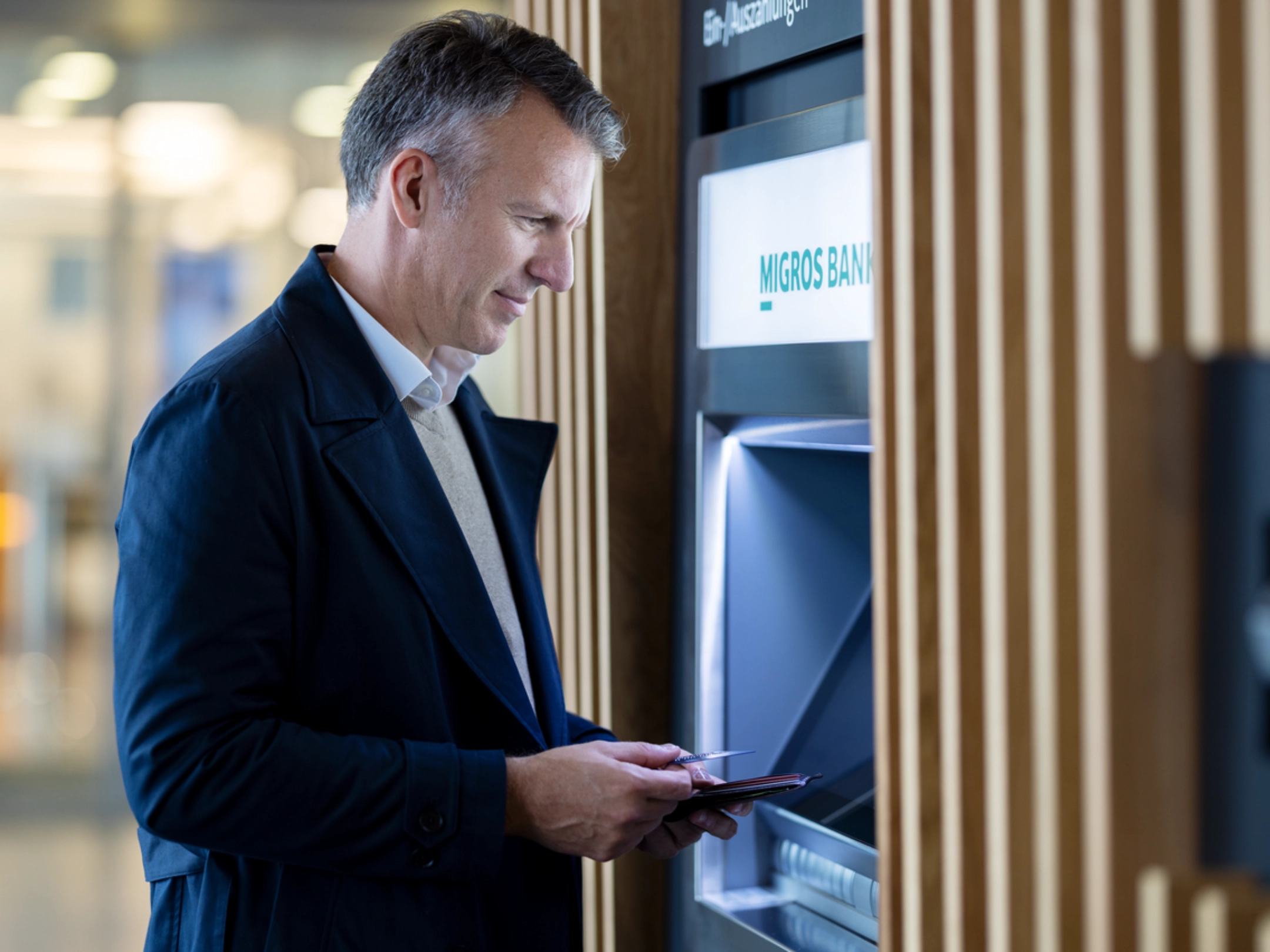 Ce qui change avec les nouveaux bancomat (mise à jour 2025) - Banque Migros